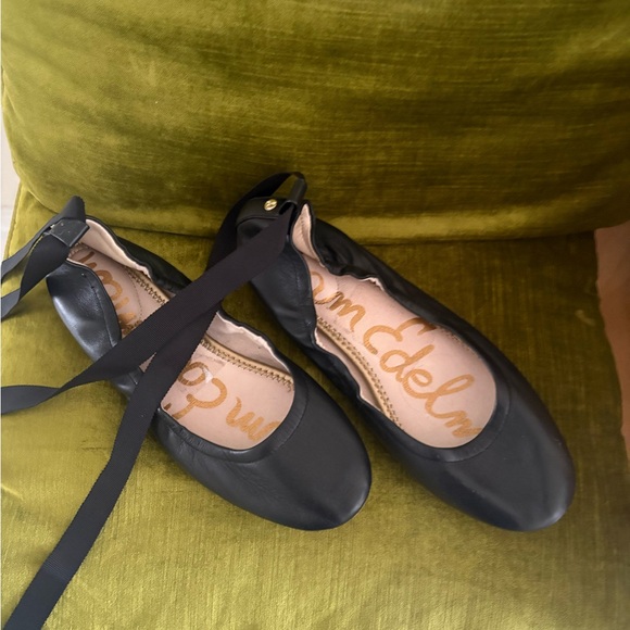 Sam Edelman | Shoes | Sam Edelman Black Ankle Strap Flats | Poshmark